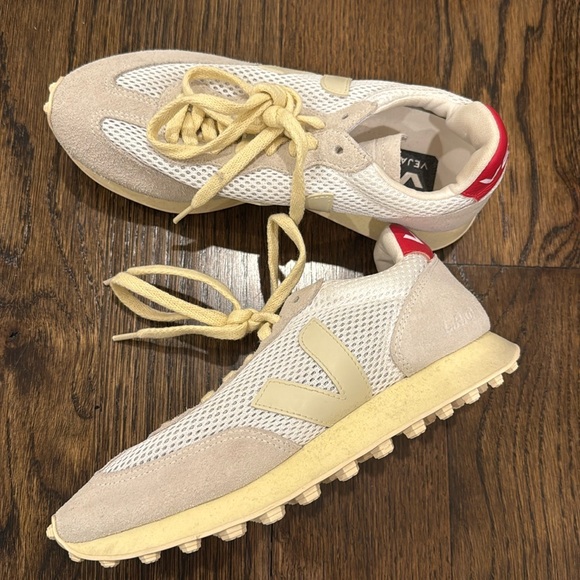 Veja | Shoes | Veja Rio Branco In Lunar Pierrepekin | Poshmark